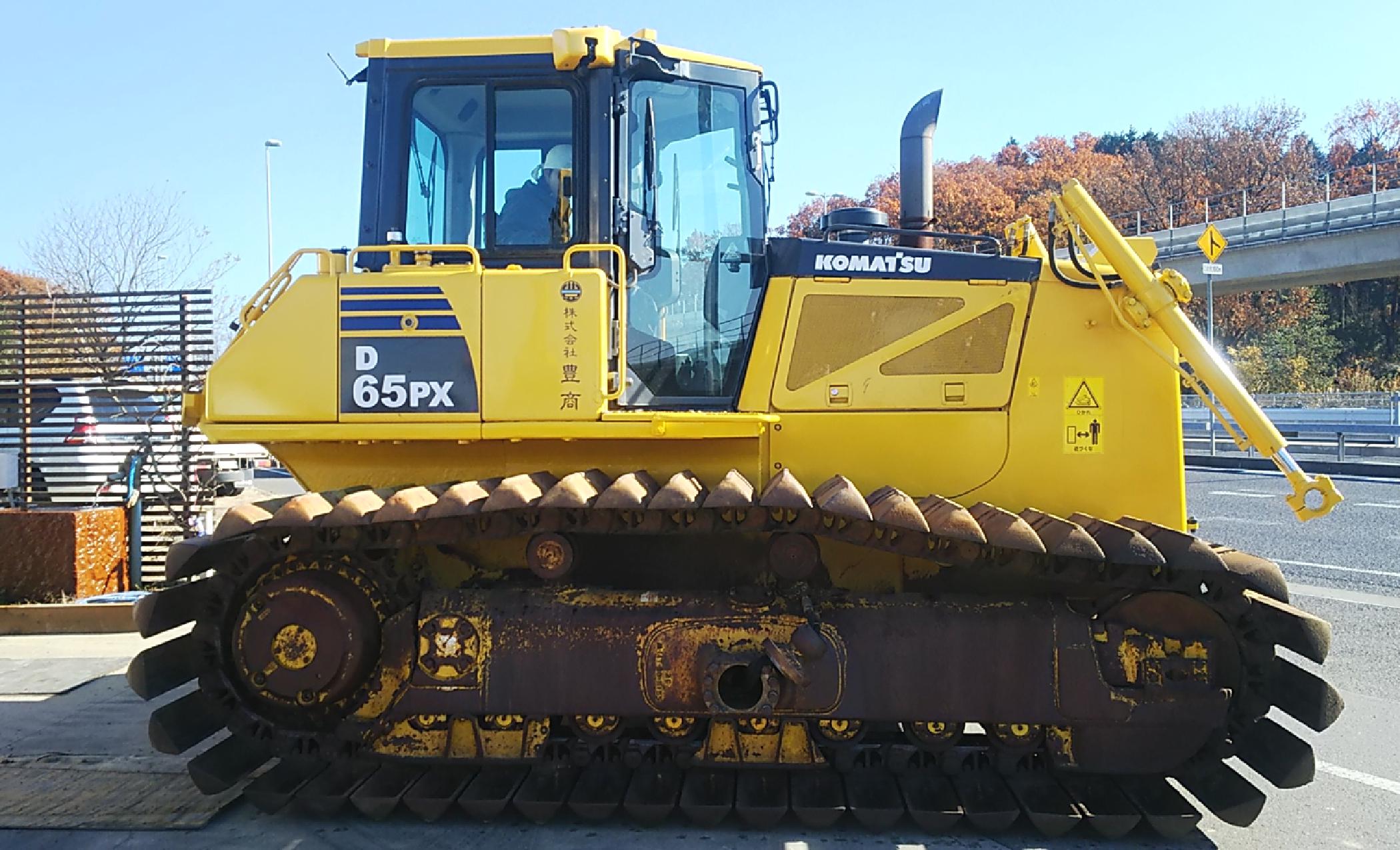 2011 コマツD65PX-16 | 株式会社ワイズオートモービル